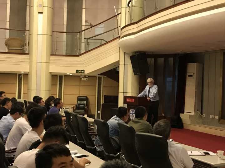 国际环境岩土工程领域首席科学家 Ronald Kerry Rowe教授访问我院-土木工程学院